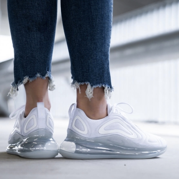 Nike | Shoes | Nwot Nike Air Max 72 Pure Platinum Futuristic Kicks 9 ...